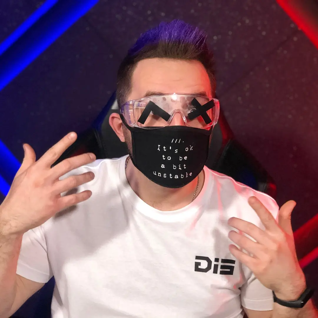 DisStream - @disstream TikTok Analytics | Profile, videos & hashtags ...