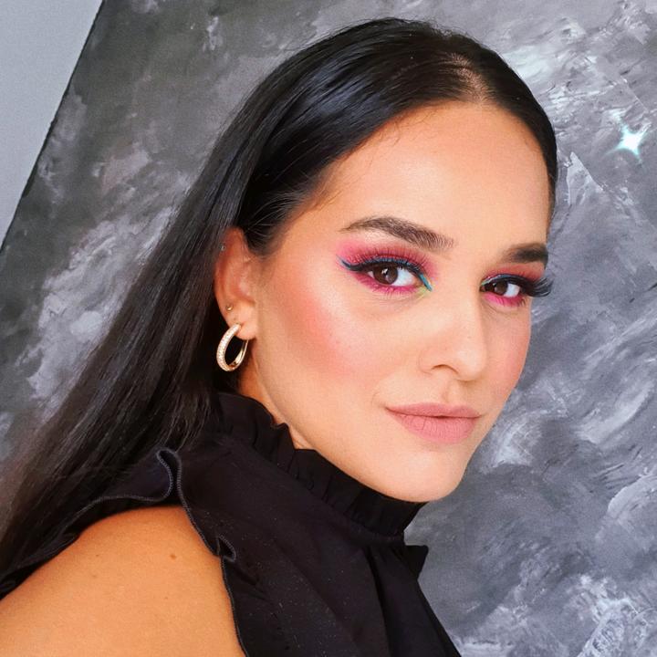 🦄 @carlisaoficial - Carlisa