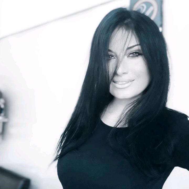 Sanja Petrovic's Instagram, Twitter & Facebook on IDCrawl