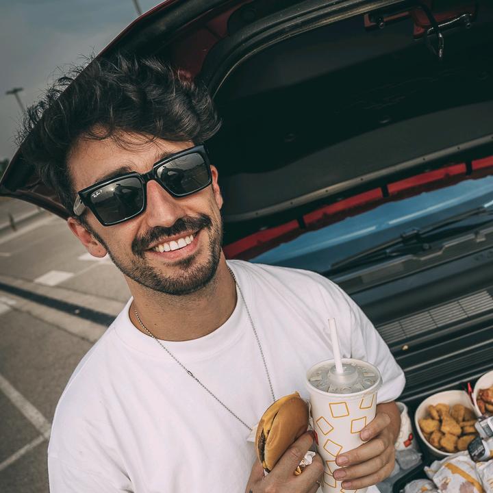 🦄 @toniemcee - TONIEMCEE - TikTok