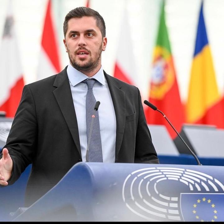 🦄 @efragkos - Emmanouil Fragkos(Fragkoulis) - TikTok