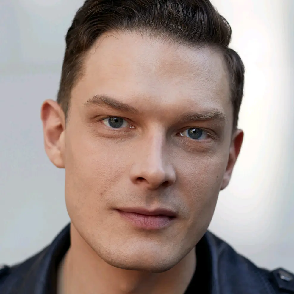 Adam Fidusiewicz - @adamfido TikTok Analytics | Profile, videos ...