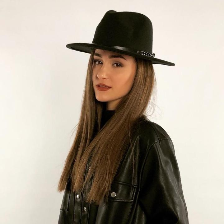 🦄 @sofiofficialpage - SOFI - TikTok